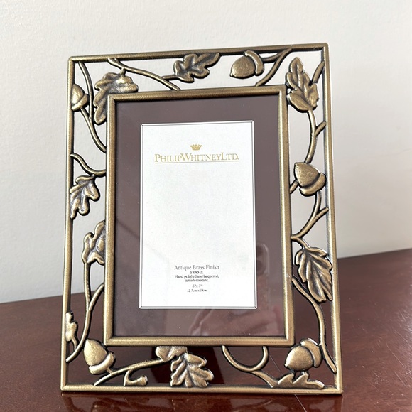 Philip Whitney | Accents | Philip Whitney Ltd Antique Brass Finish ...